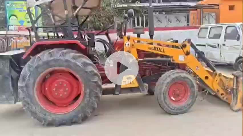 हसनपुर: हसनपुर थाना पुलिस ने अवैध खनन पर की छापेमारी, लोडर व ट्रैक्टर ...