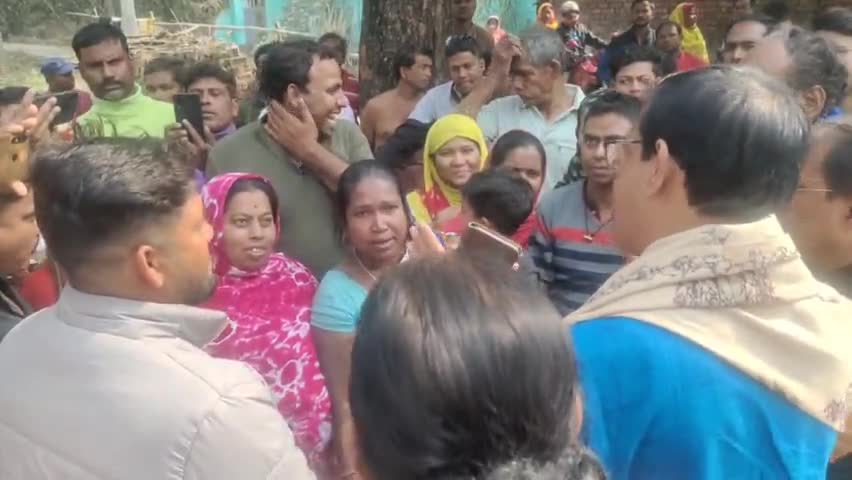 Hasnabad, North Twenty Four Parganas : হাসনাবাদ: দিদির সুরক্ষা কবচ ...