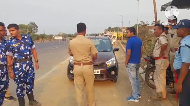 Debra, Paschim Medinipur : ডেবরা: শ্রীরামপুর এলাকায় নাকা চেকিংয়ে ...