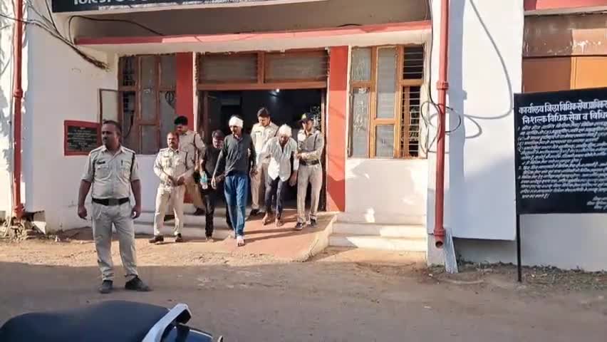 Sohagpur, Hoshangabad : सोहागपुर: पेट्रोल पंप पर लूट की योजना बना रहे ...