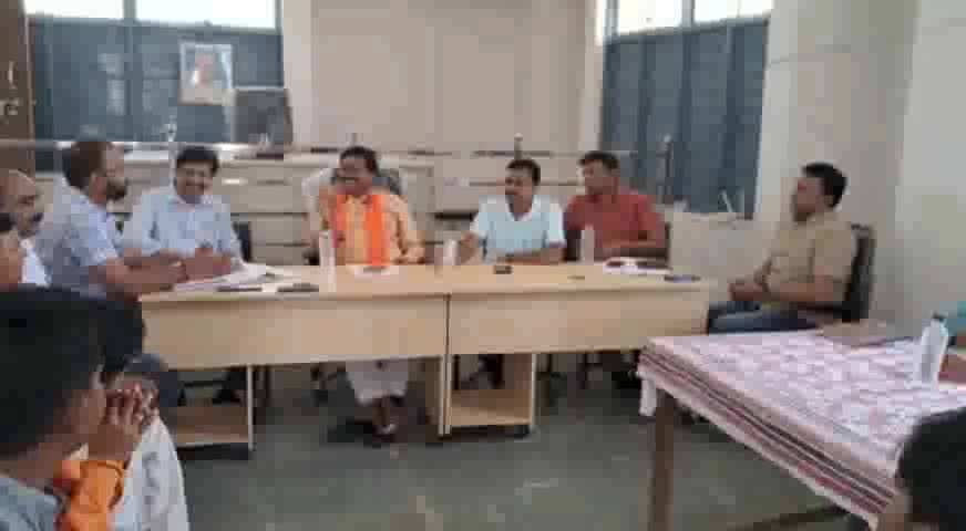 Tendukheda, Damoh : तेंदूखेड़ा: जबेरा विधायक धर्मेंद्र सिंह लोधी की ...