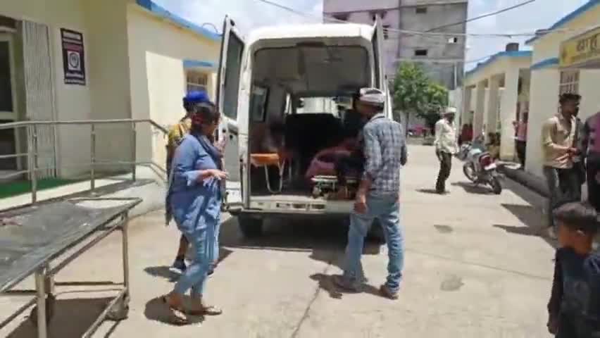Bina, Sagar : बीना: गांधी वार्ड में बाईपास रोड पर पैदल जा रही महिला को ...