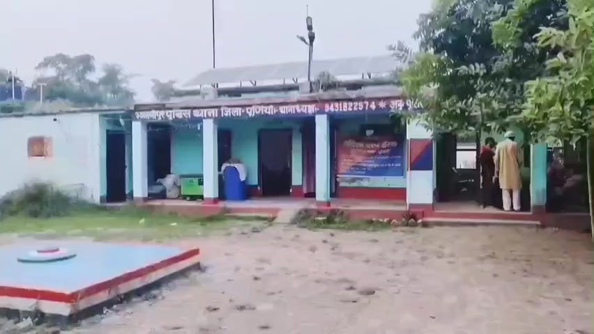 धमदाहा: बेखौफ चोरों ने चार दुकानों से चुराए ₹1,31,000, मामला दर्ज ...