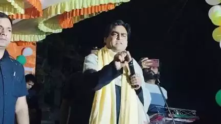 Swarupnagar, North Twenty Four Parganas : স্বরূপনগর: হাকিমপুর বাজারে ...